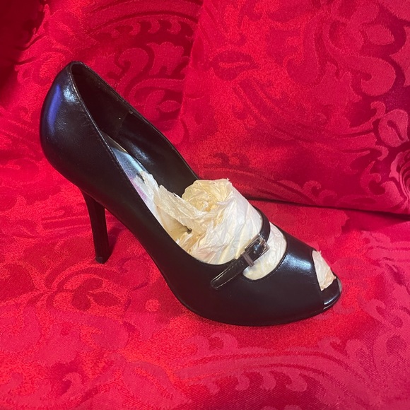 Bakers | Shoes | 38 Black Baker Heel | Poshmark